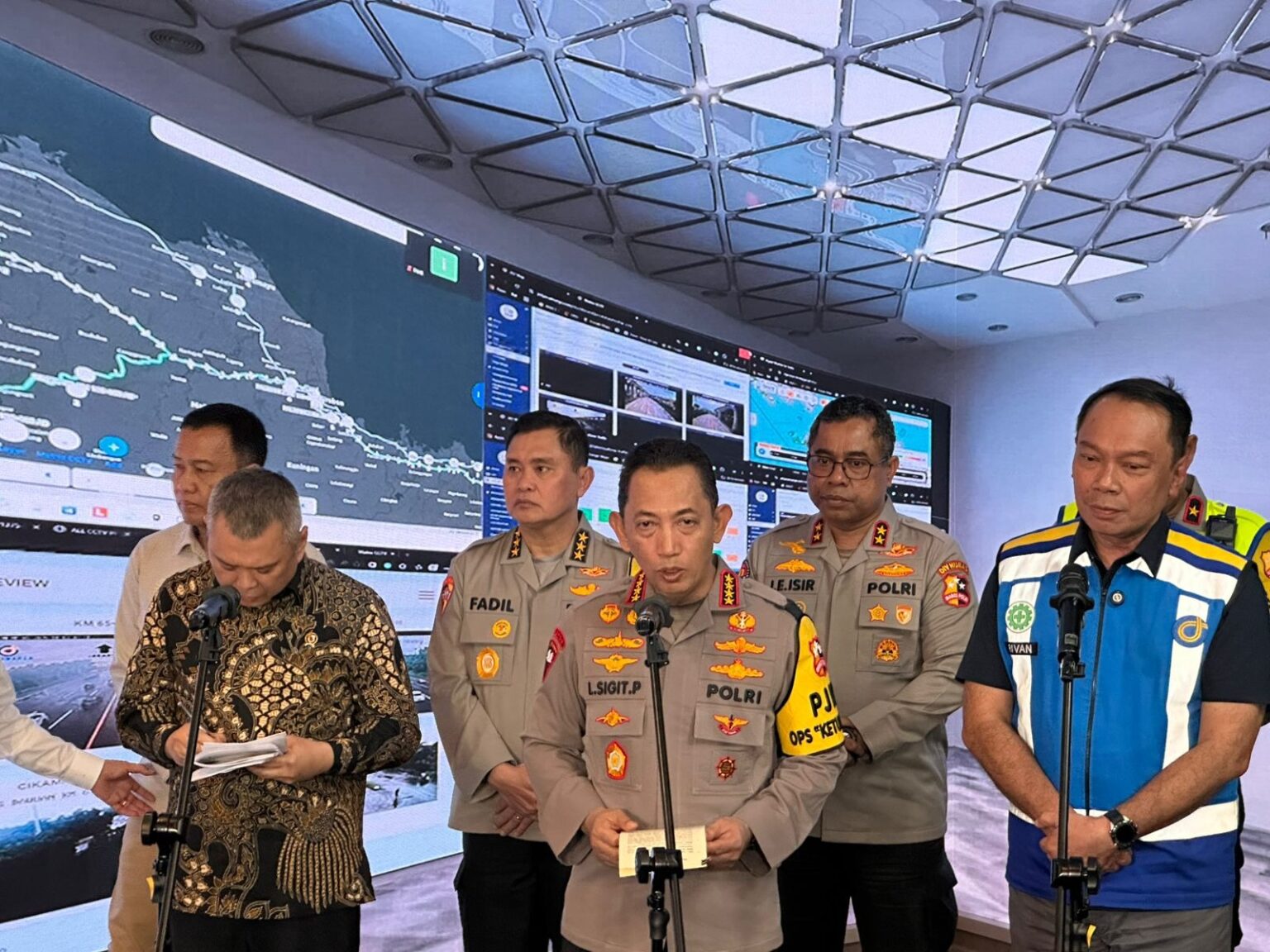 Menhub: Manfaatkan WFA dan Diskon Tarif Tol untuk Urai Kepadatan Arus Balik – Karya Post